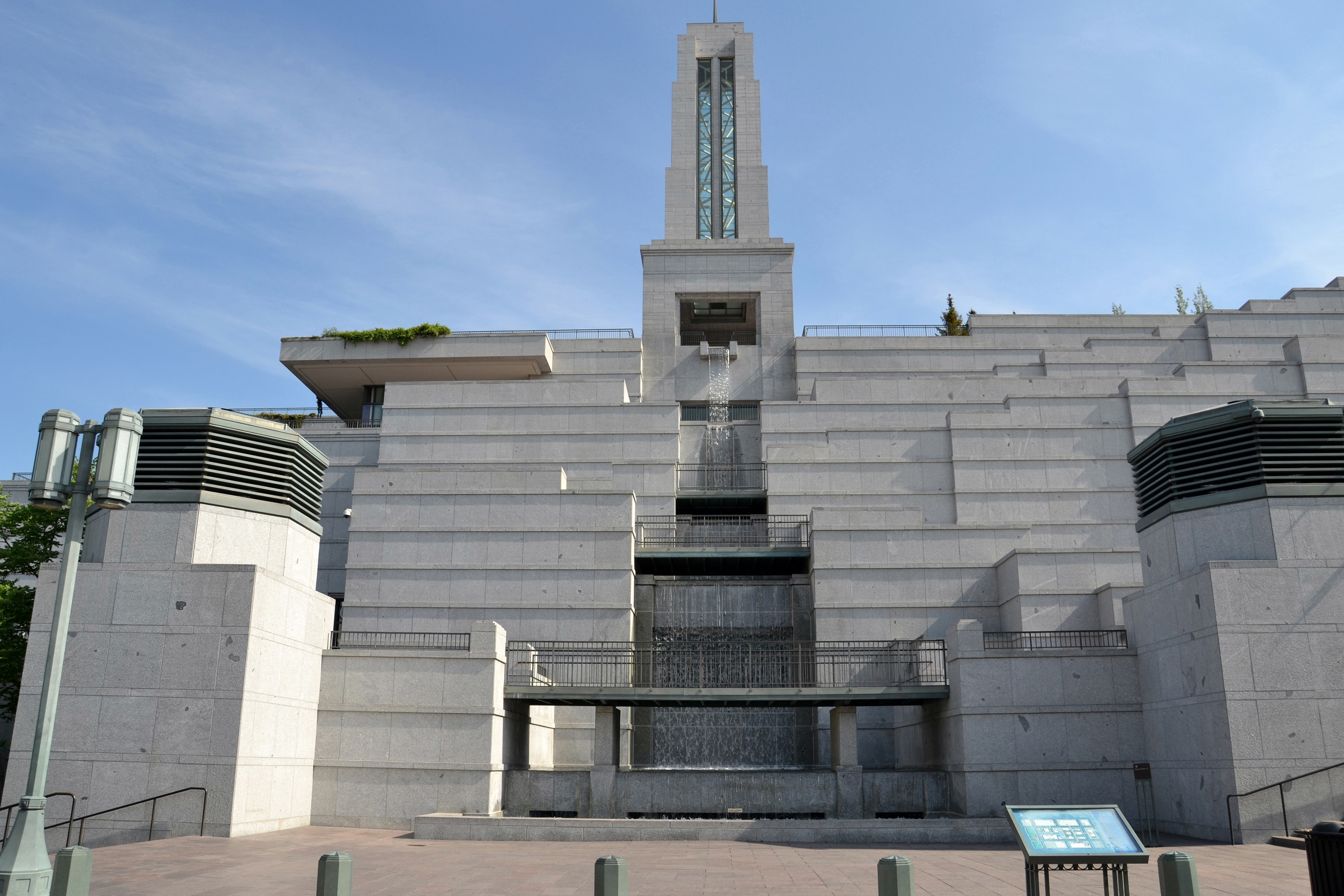 Foto: The Church of Jesus Christ of Latter-Day Saints Conference Center ...