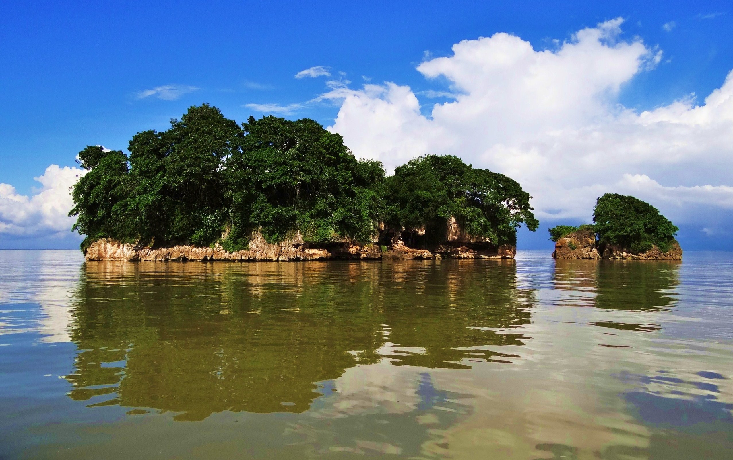 Foto: Los Haitises - Parque Nacional Los Haitises (Hato Mayor ...