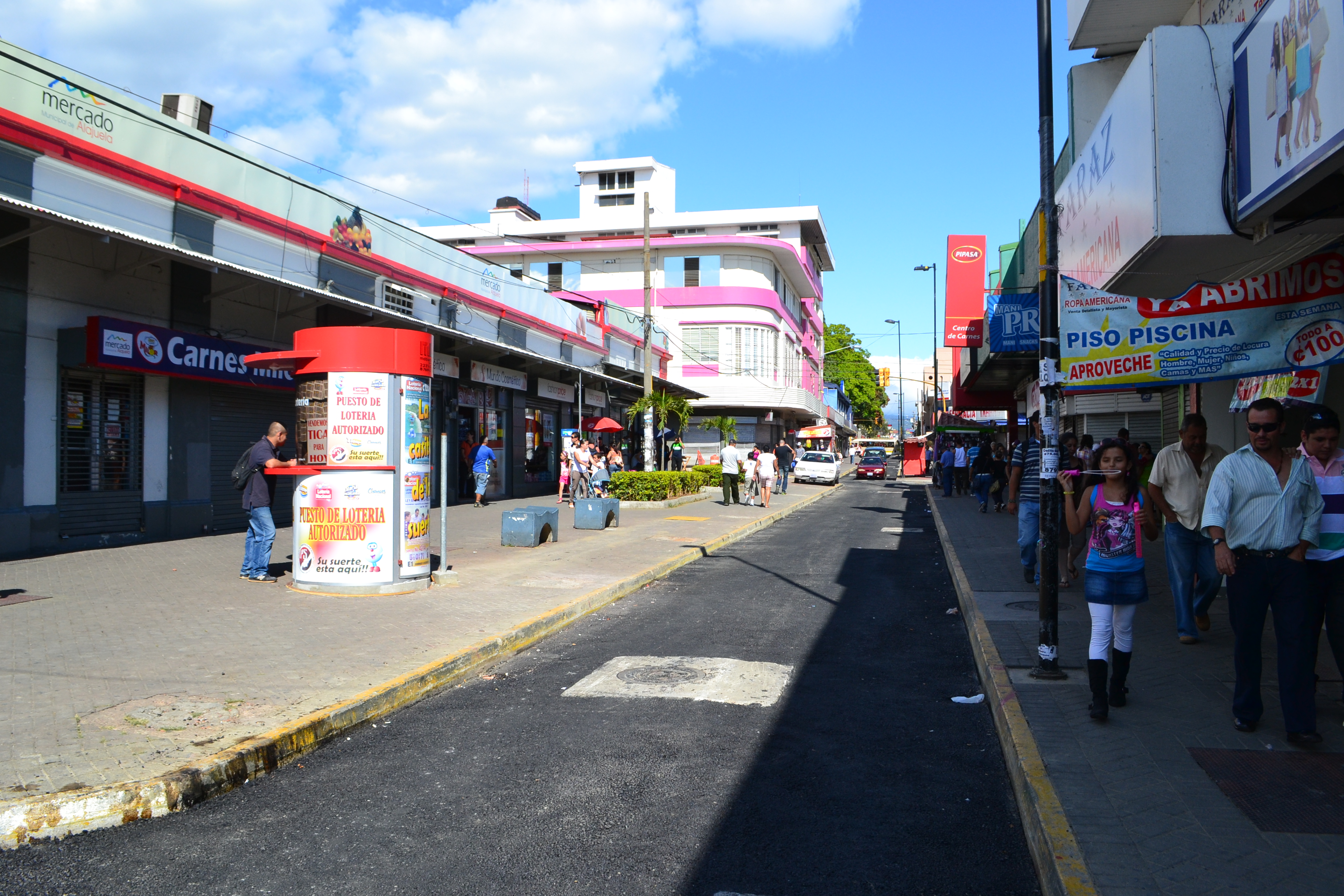 Foto: Calle en arreglo, Alajuela centro - Alajuela, Costa Rica